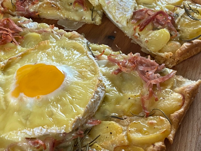 Filo Dough Pizza with Ham, Cheese & Potatoes – Gabi's Italian Food Blog