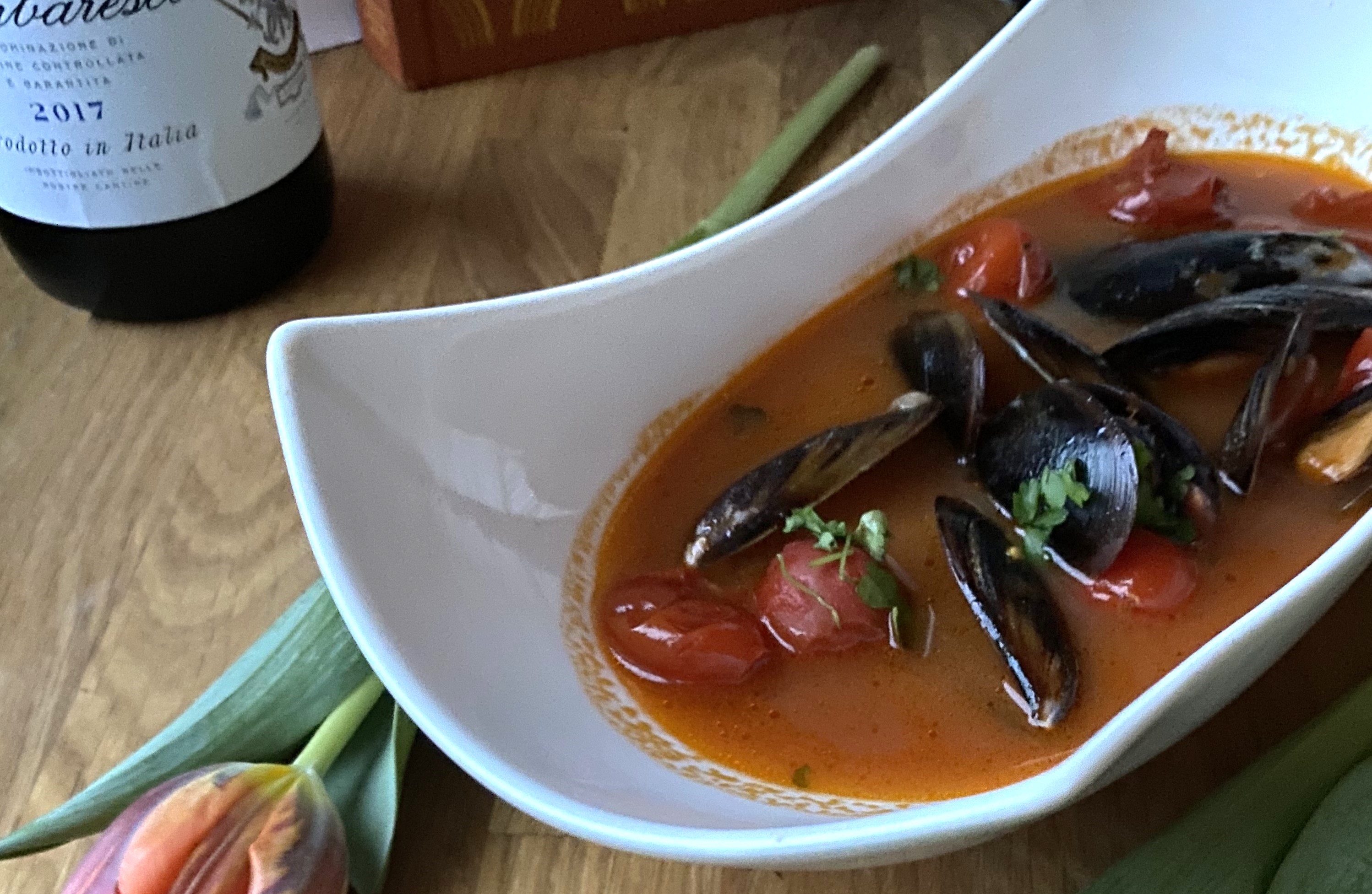 Steamed Mussels With Tomato – Gabi's Italian Food Blog